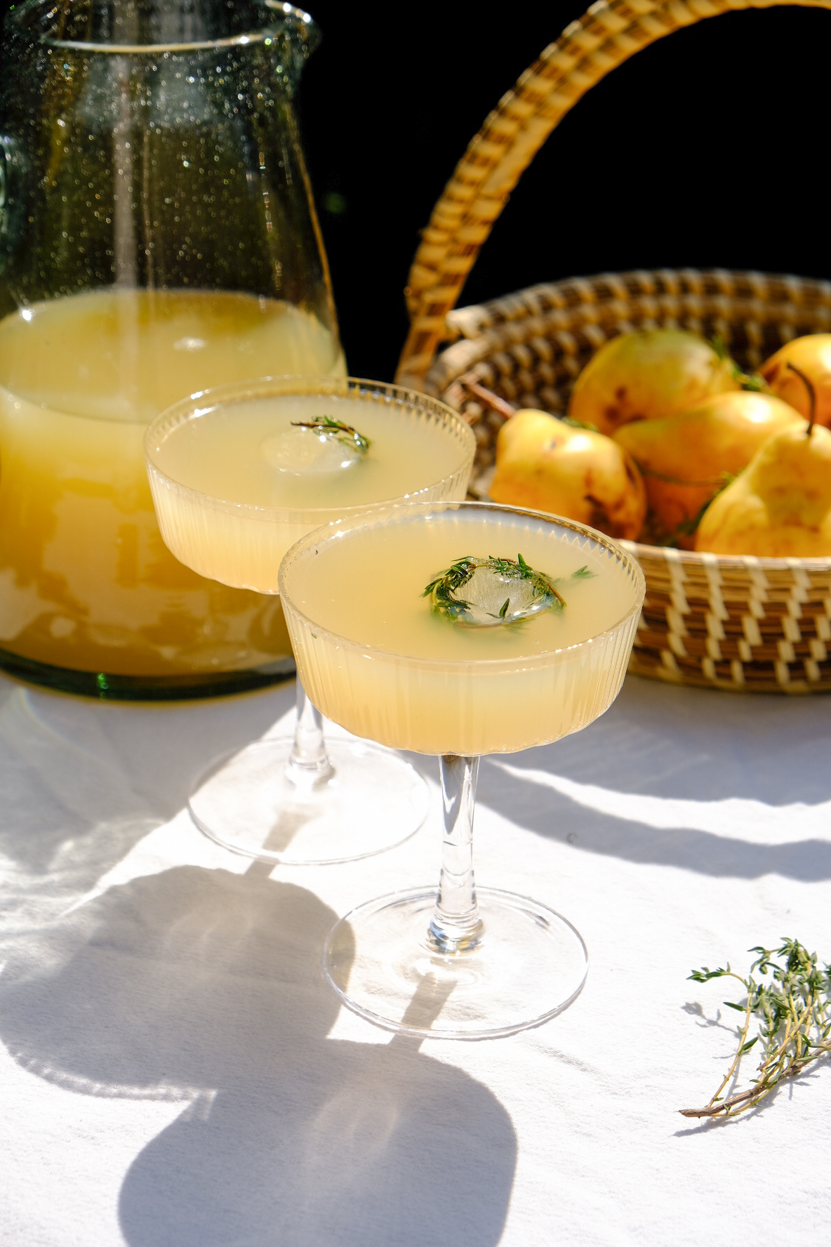 Sparkling Spiced Pear Cocktail - The Southern Millennial